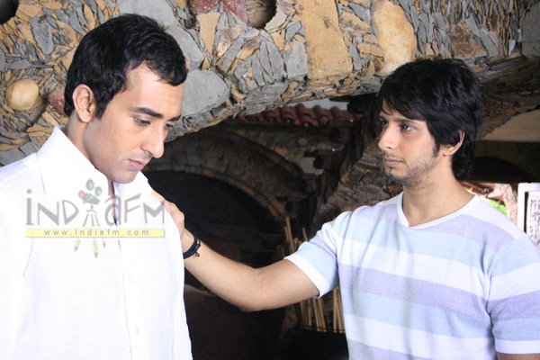 still10 / Raqeeb - Bollywood Photos