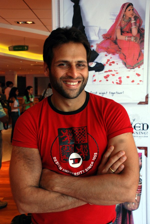 Bikram Saluja / Bikram Saluja - Bollywood Photos