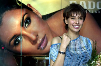 Lisa Ray / Lisa Ray - Bollywood Photos
