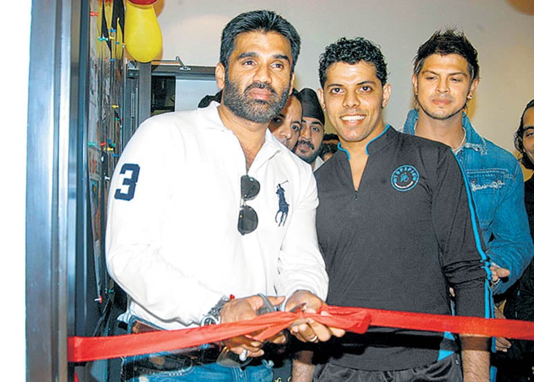 Sunil Shetty / Suniel Shetty - Bollywood Photos