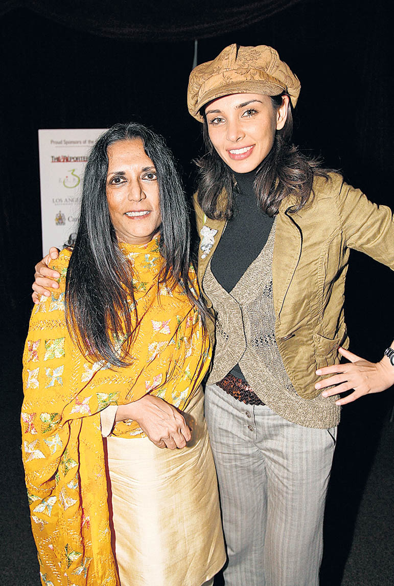 Lisa Ray / Lisa Ray - Bollywood Photos