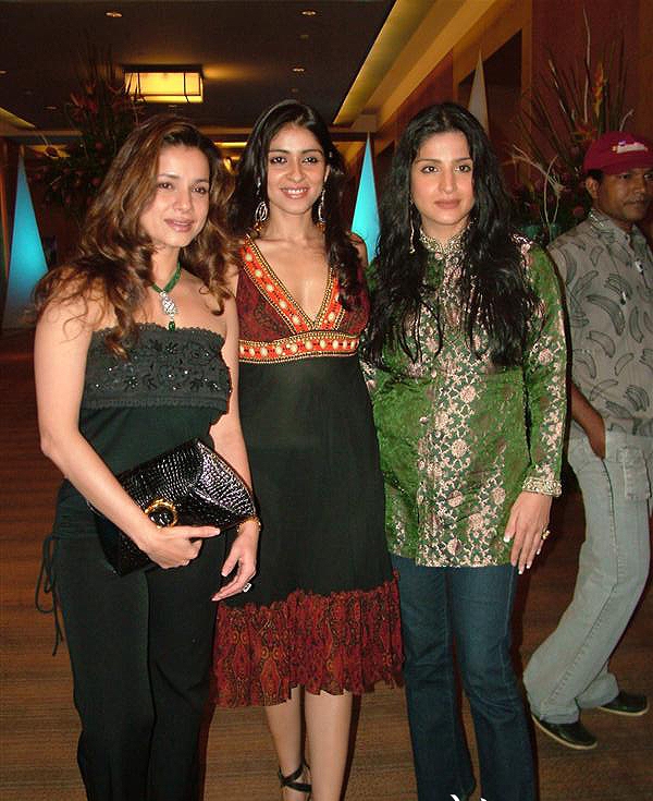 Neelam Kothari / Neelam Kothari - Bollywood Photos