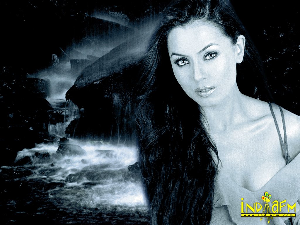 Mahima Chowdary / Mahima Chaudhry - Bollywood Photos