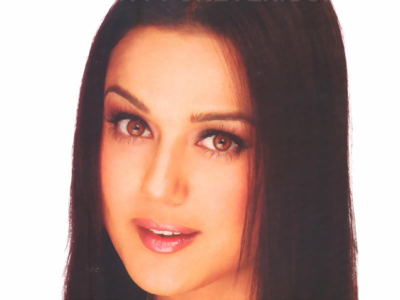 Priety Zinta / Preity Zinta - Bollywood Photos