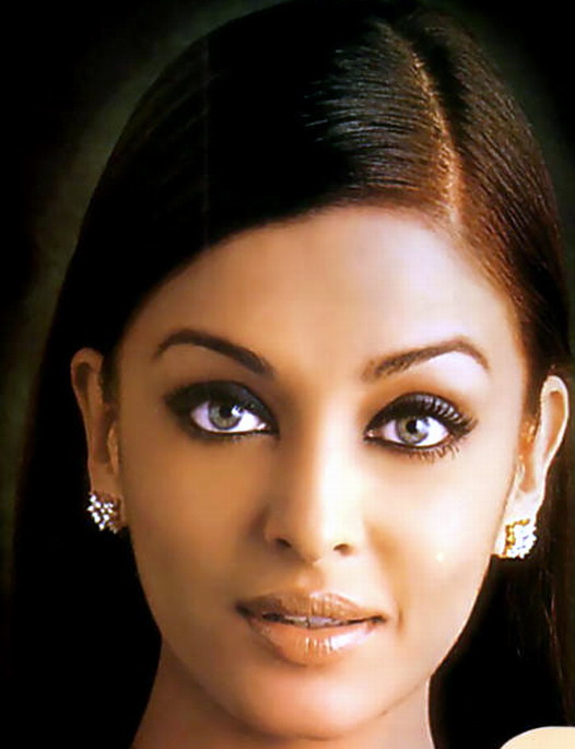Aishwarya Rai / Aishwarya Rai Bachchan - Bollywood Photos
