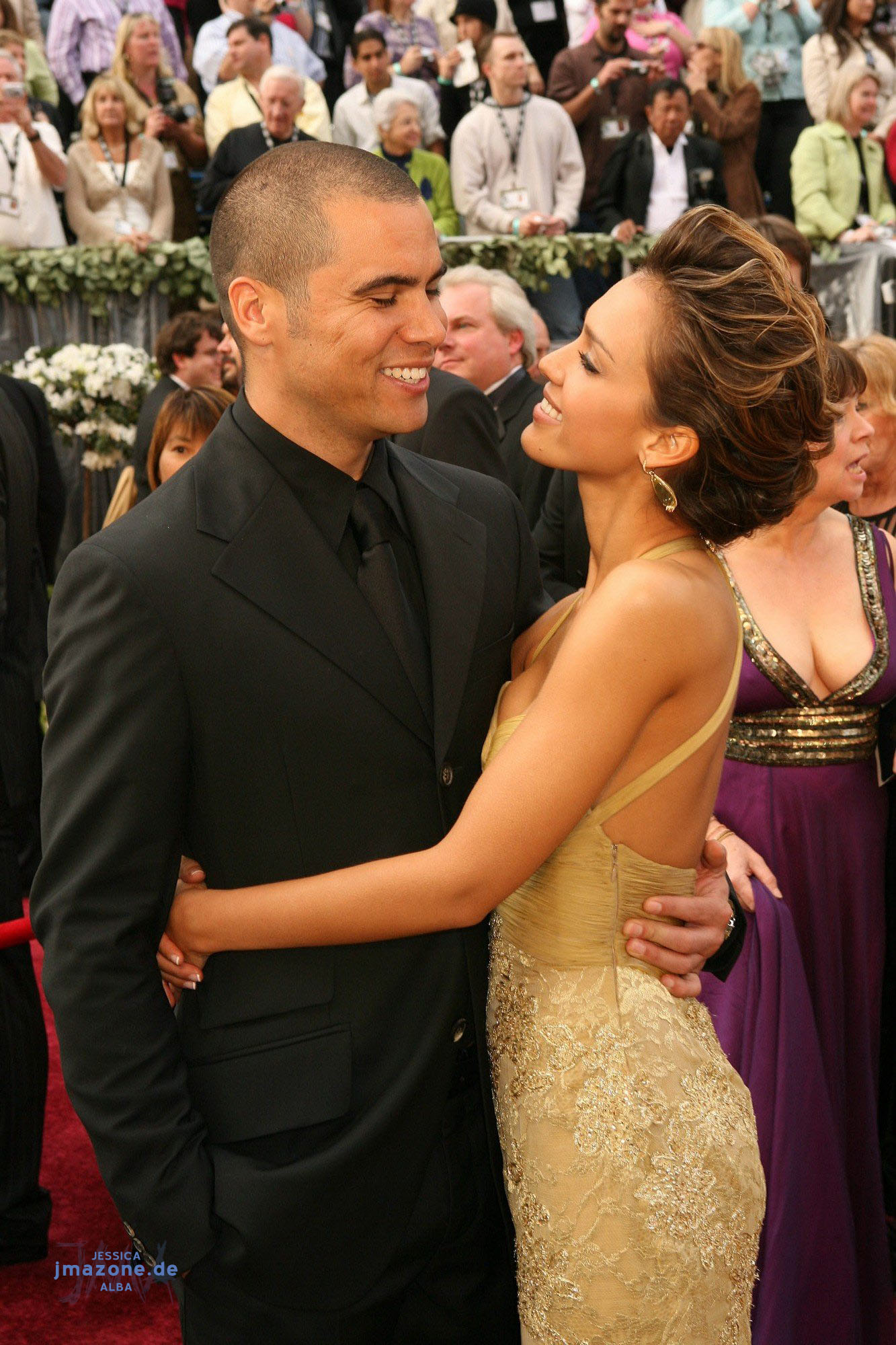 Alba / best_again - Bollywood Photos