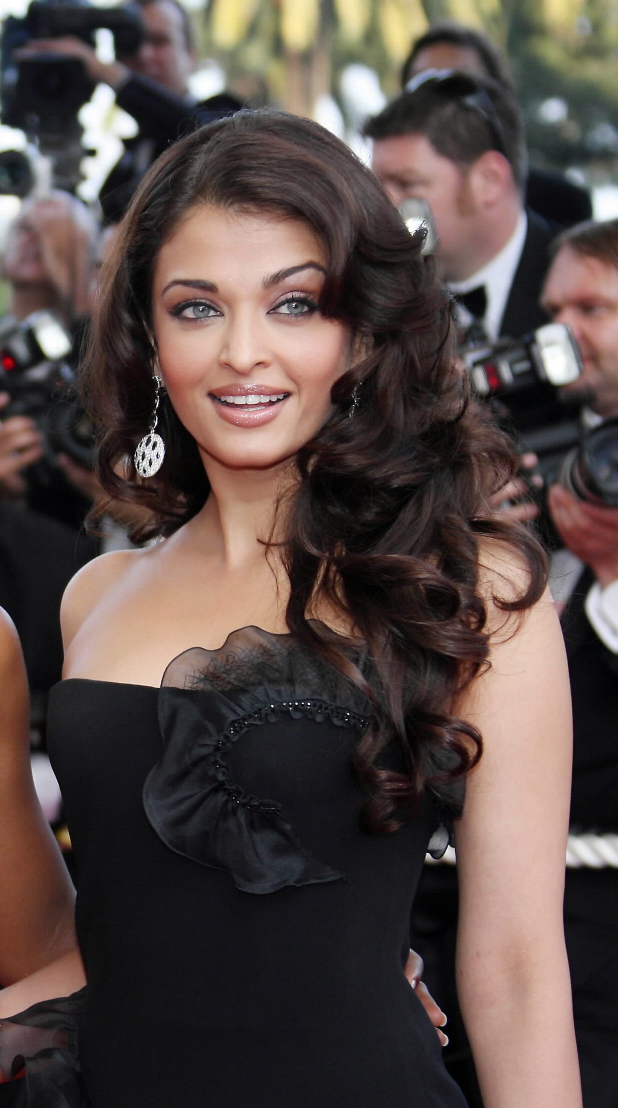 aish / hq - Bollywood Photos