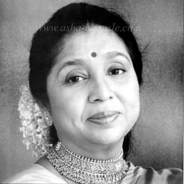 Asha-4 / Asha Bhosle - Bollywood Photos