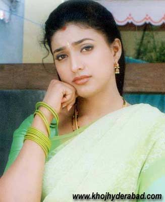 Roja.15 / Roja - Bollywood Photos