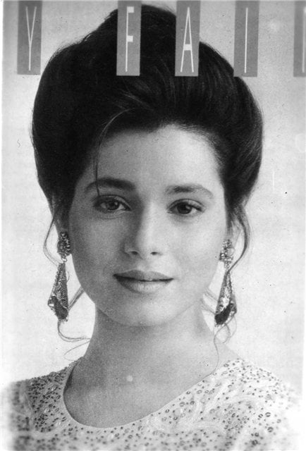 Neelam Kothari / Neelam Kothari - Bollywood Photos