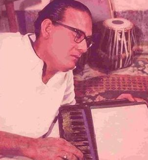 Hemant Kumar / Hemant Kumar (singer and music director) - Bollywood Photos