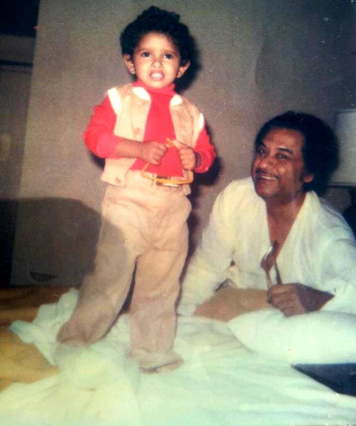 Kishoreda with his son Sumeet Kumar / Kishore Kumar - Bollywood Photos