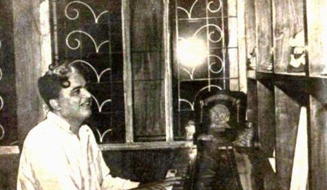 C Ramchandra playing Piano at home / C Ramchandra (singer and music ...