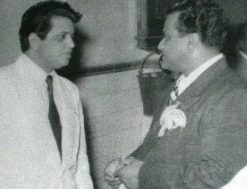 Jaikishan discussing with Vasant Desai in a function / Shankar ...