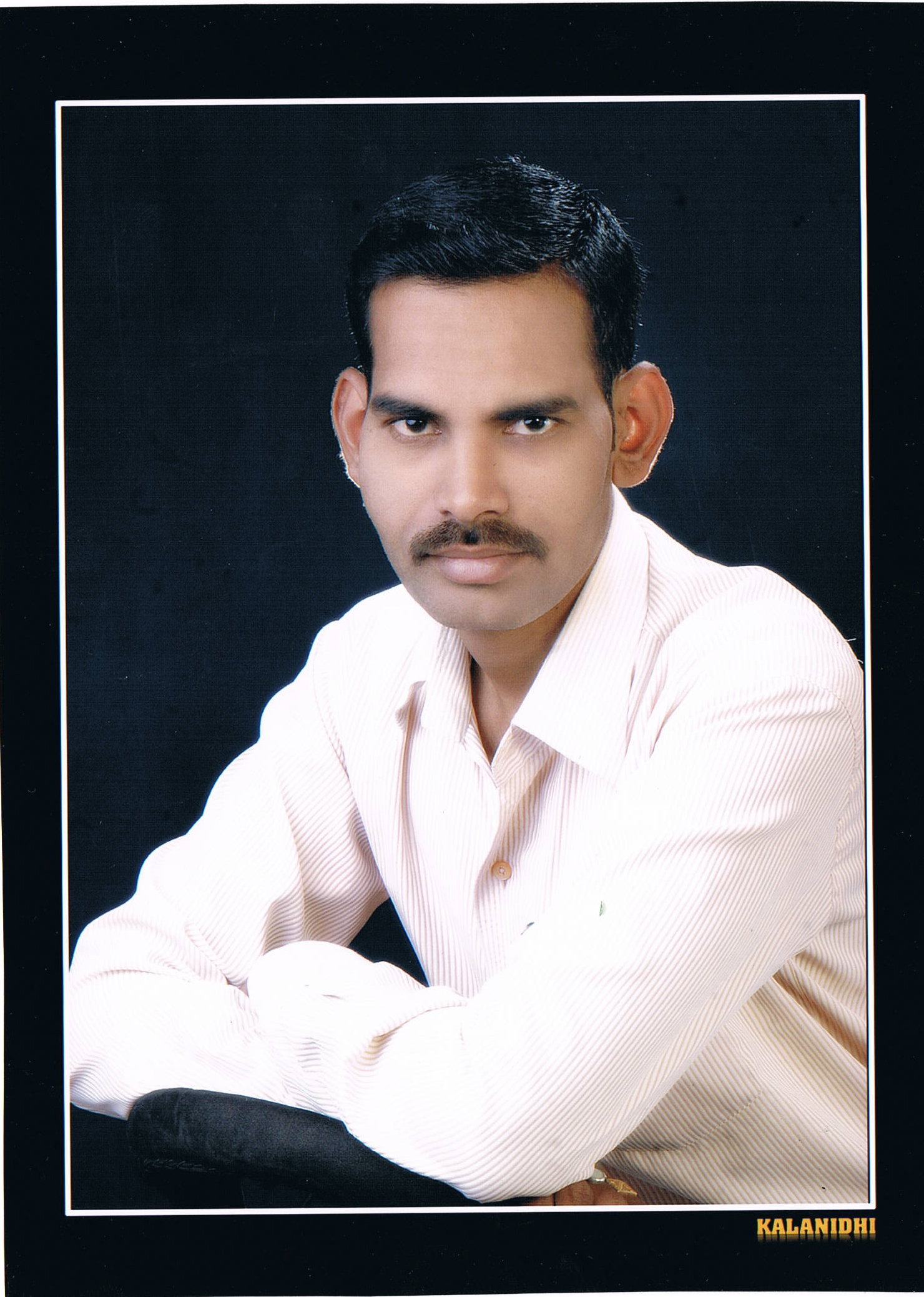 Shardey upadhyay / Shardey - Bollywood Photos