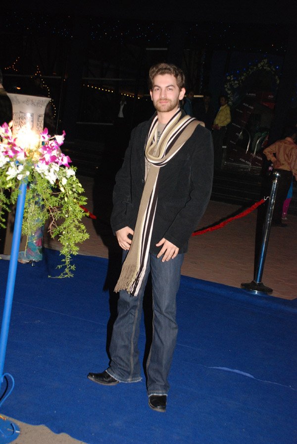 Neil Mukesh at the premiere of Saawariya / Neil Nitin Mukesh ...