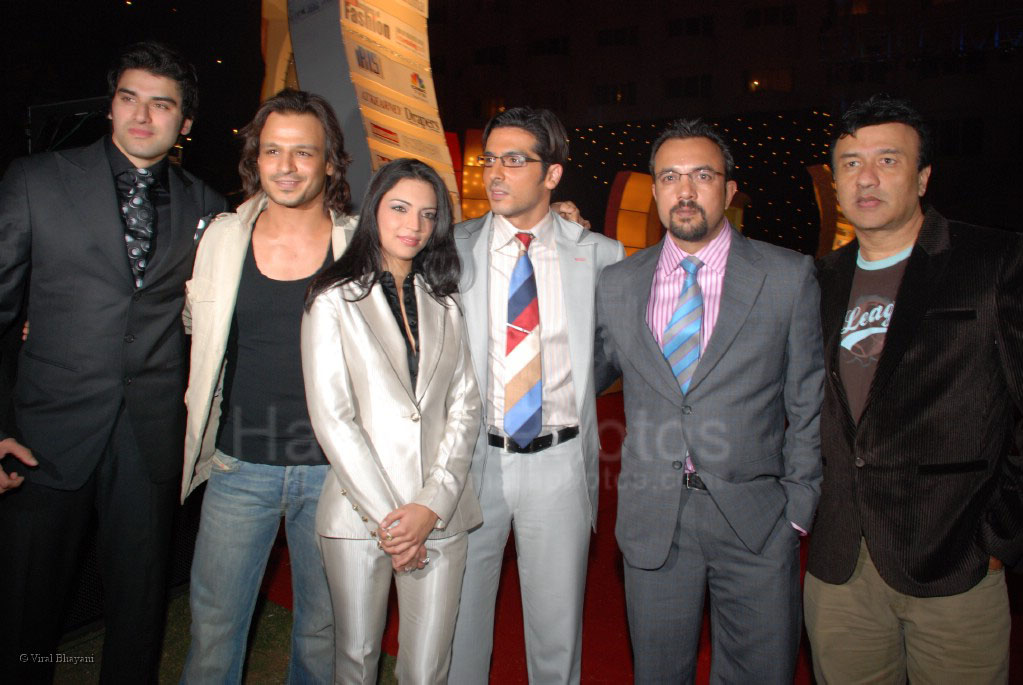 Niktan Dheer, Vivek Oberoi, Shweta, Zayed, Apoorva Lakhia and Anu Malik ...