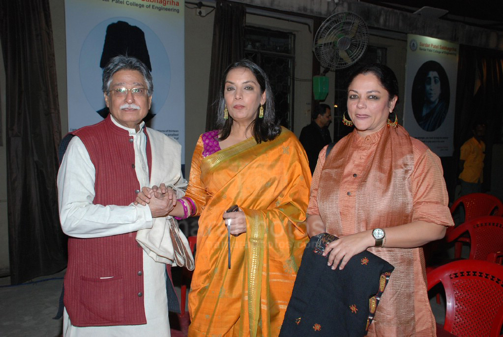 javed siddiqi,Shabana Azmi,tanvi azmi at Javed Siddiqui's book Shyam ...