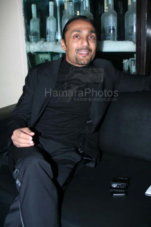 Rahul Bose at Shaurya Movie Premiere / Rahul Bose - Bollywood Photos