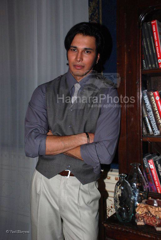 Rajneesh Duggal / Rajneesh Duggal - Bollywood Photos