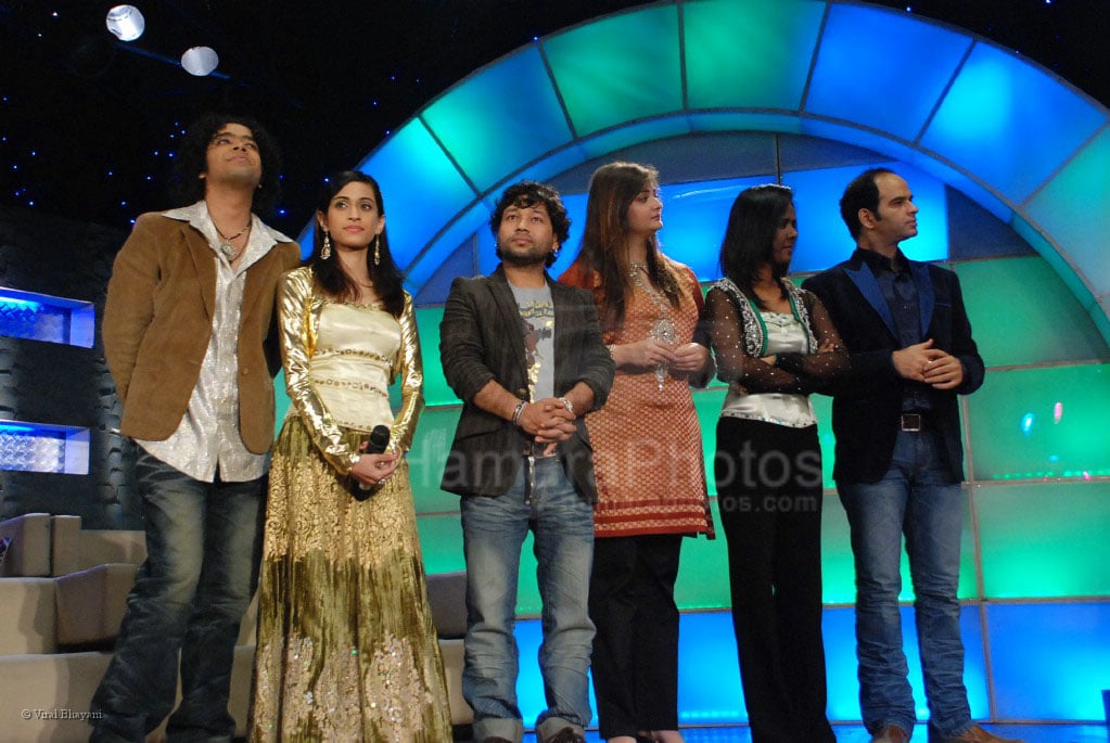 Naresh Iyer, Shweta Pandit, Kailash Kher, Vasundhara Das, Mahalaxmi ...