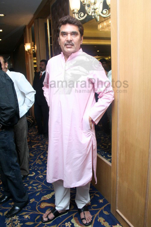 Raza Murad at Deshdrohi Press Meet on Feb 25th 2008 / Raza Murad ...