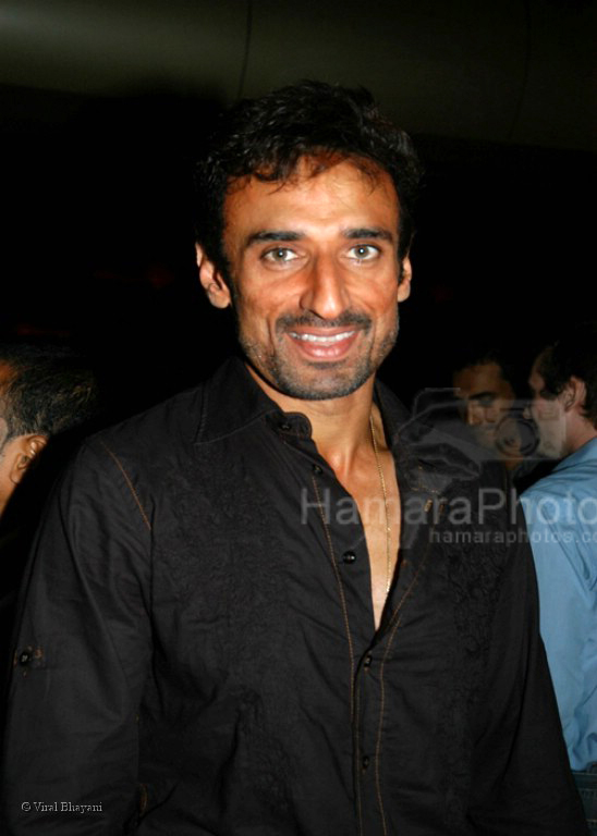Rahul Dev at OPI The India Collection for Spring Summer 2008 / Rahul ...