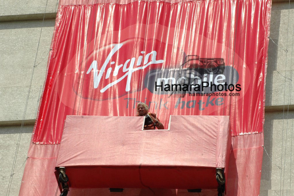 Richard Branson launches Virgin Mobile in India / Launch of Virgin ...