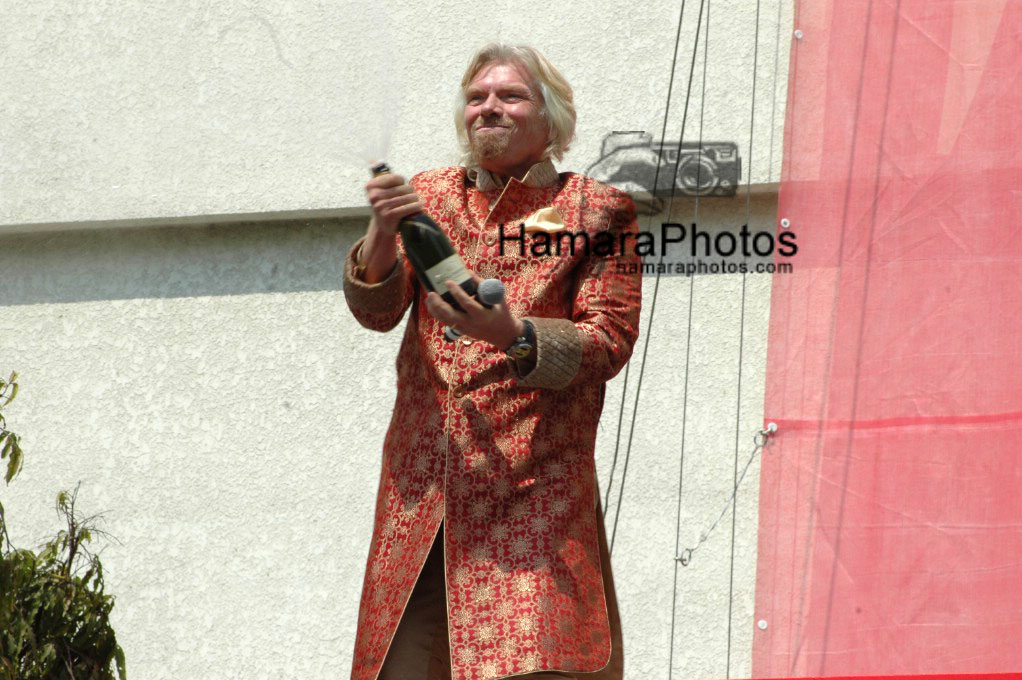 Richard Branson launches Virgin Mobile in India / Launch of Virgin ...