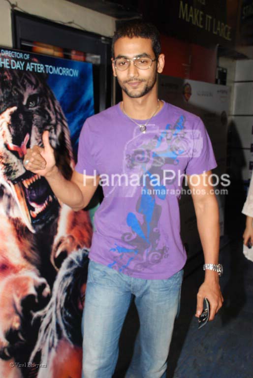 Shyan Munshi at 10,000 BC premiere in Fame, Andheri on March 5th 2008 ...