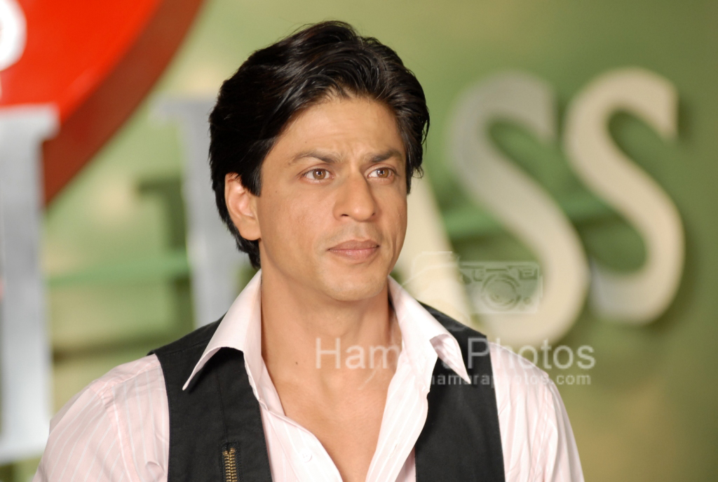 Shahrukh Khan in Kya aap Paanchvi pass se tez hain / Shah Rukh Khan ...