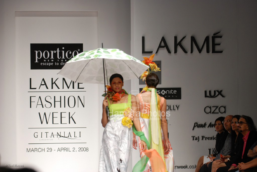 Model at Lakme Fashion Week Ramp Walk for Portico on March 29th 2008 ...