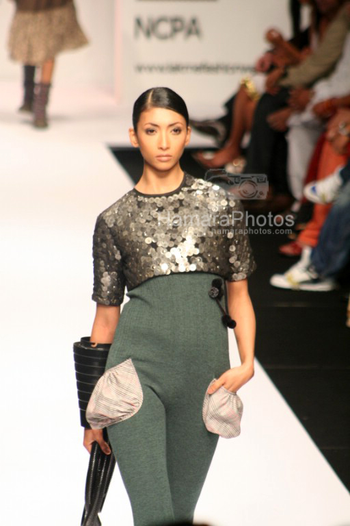 Model walks on the ramp for Vivek Kumar at Lakme India Fashion Week on ...