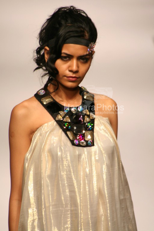 Model walks on the ramp for Payal Singhal at Lakme India Fashion Week ...