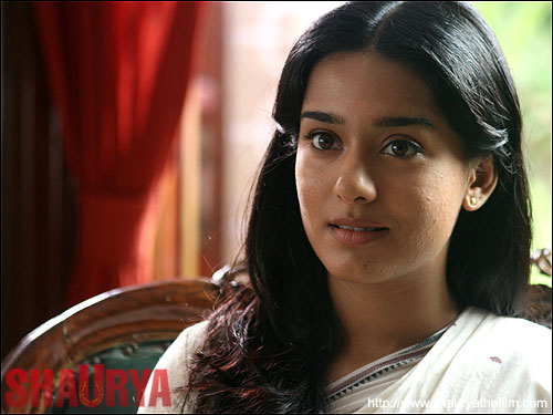 Amrita Rao in Shaurya / Shaurya - Bollywood Photos