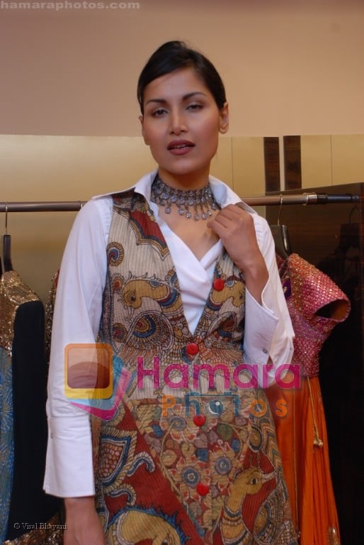 Tapur Chatterjee at Designer Asmita Marwa's Lakme Fashion Week preview ...