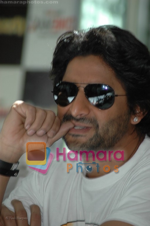 Arshad Warsi at Krazzy 4 press meet in Cinemax on April 9th 2008 ...