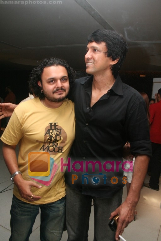 Kay Kay Menon at Shaurya success bash in D Ultimate Club on April 10th ...