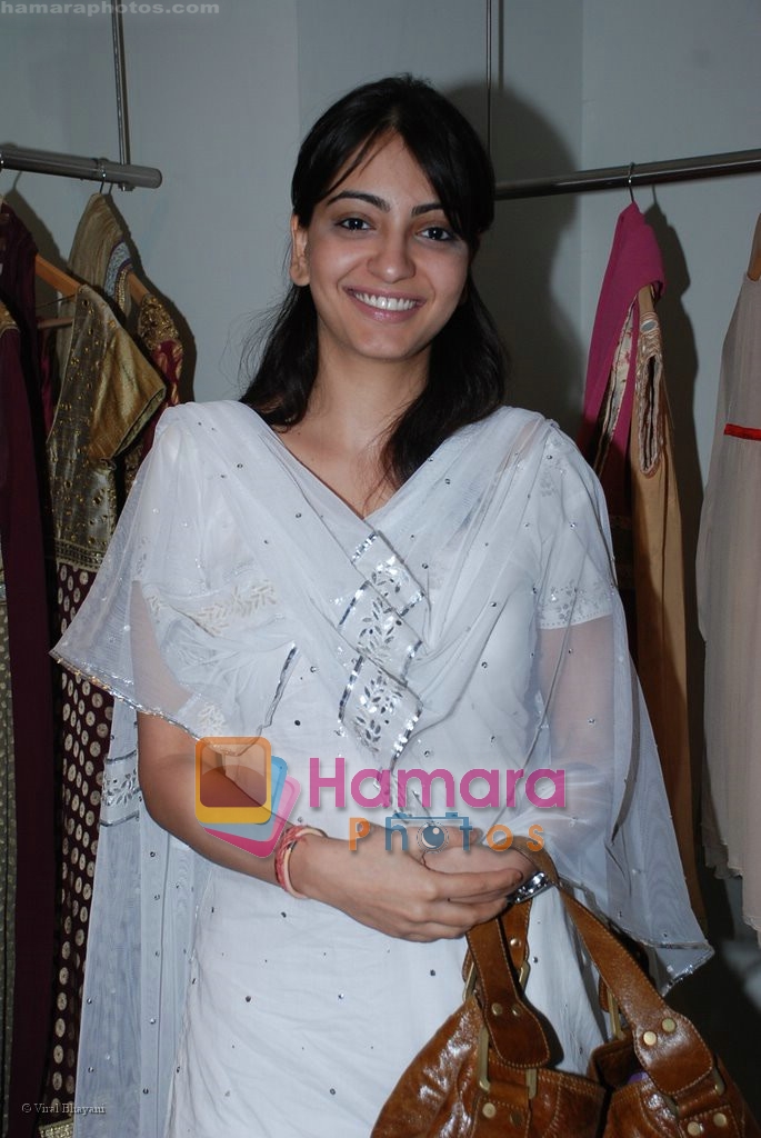 at Nikasha Tawade spring summer 2008 collection at Ogaan, Khar on May ...