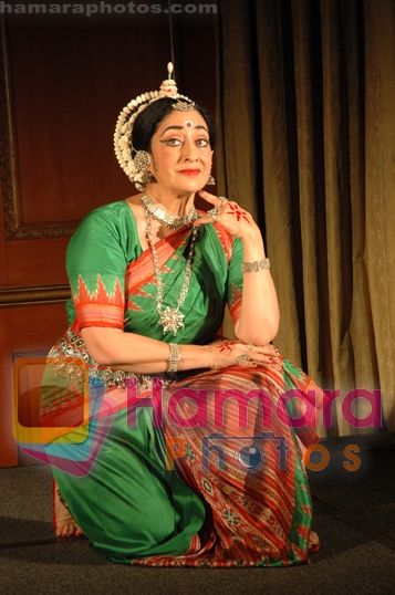 Odissi magic - Sharon Lowen at An art exhibition featuring the works of ...