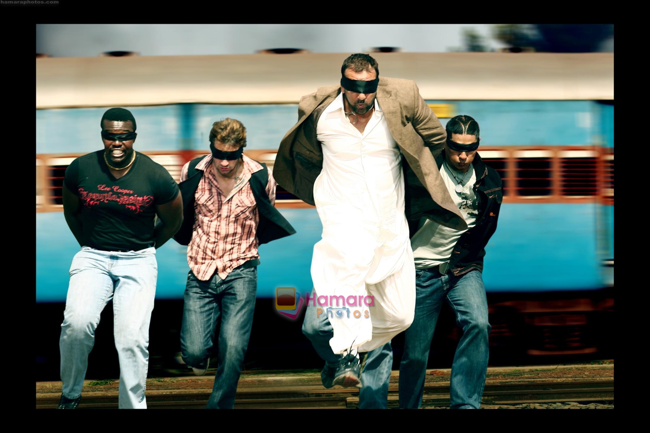 Sanjay Dutt in the still from movie Luck / Luck - Bollywood Photos