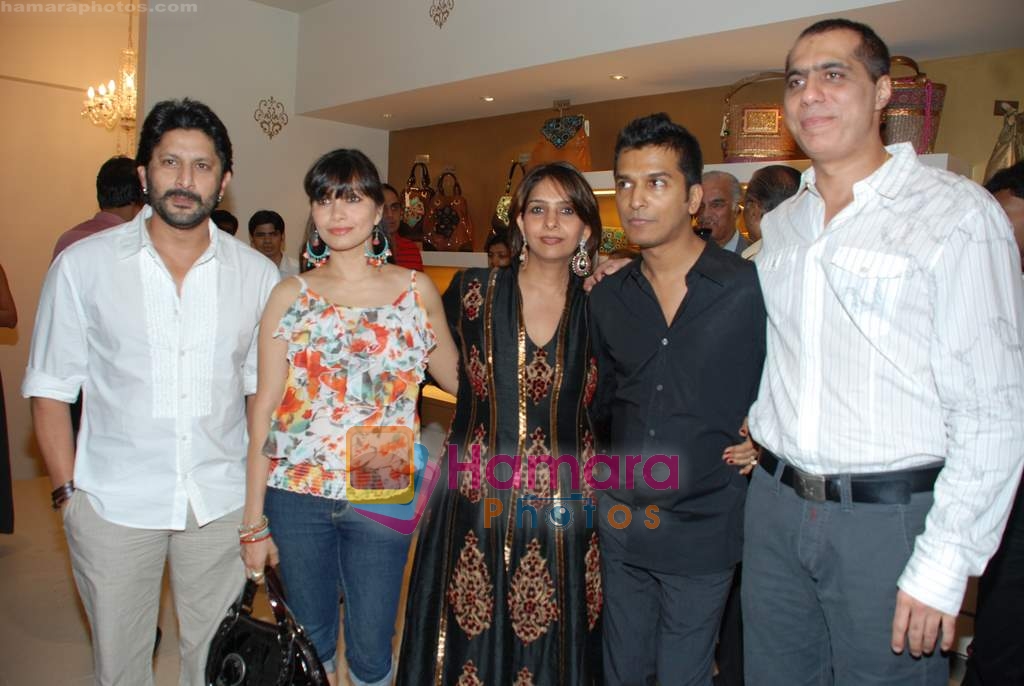 Arshad Warsi, Maria Goretti at the Launch of VIKRAM PHADNIS boutique ...