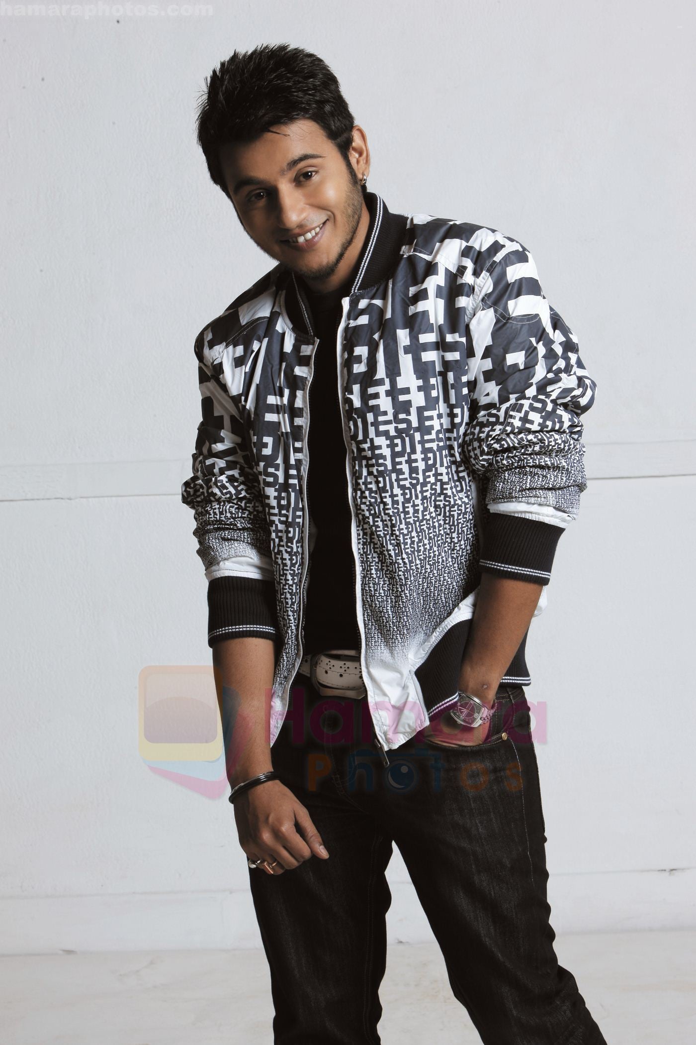 Aditya Singh Rajput in still from the movie Krantiveer - The Revolution ...