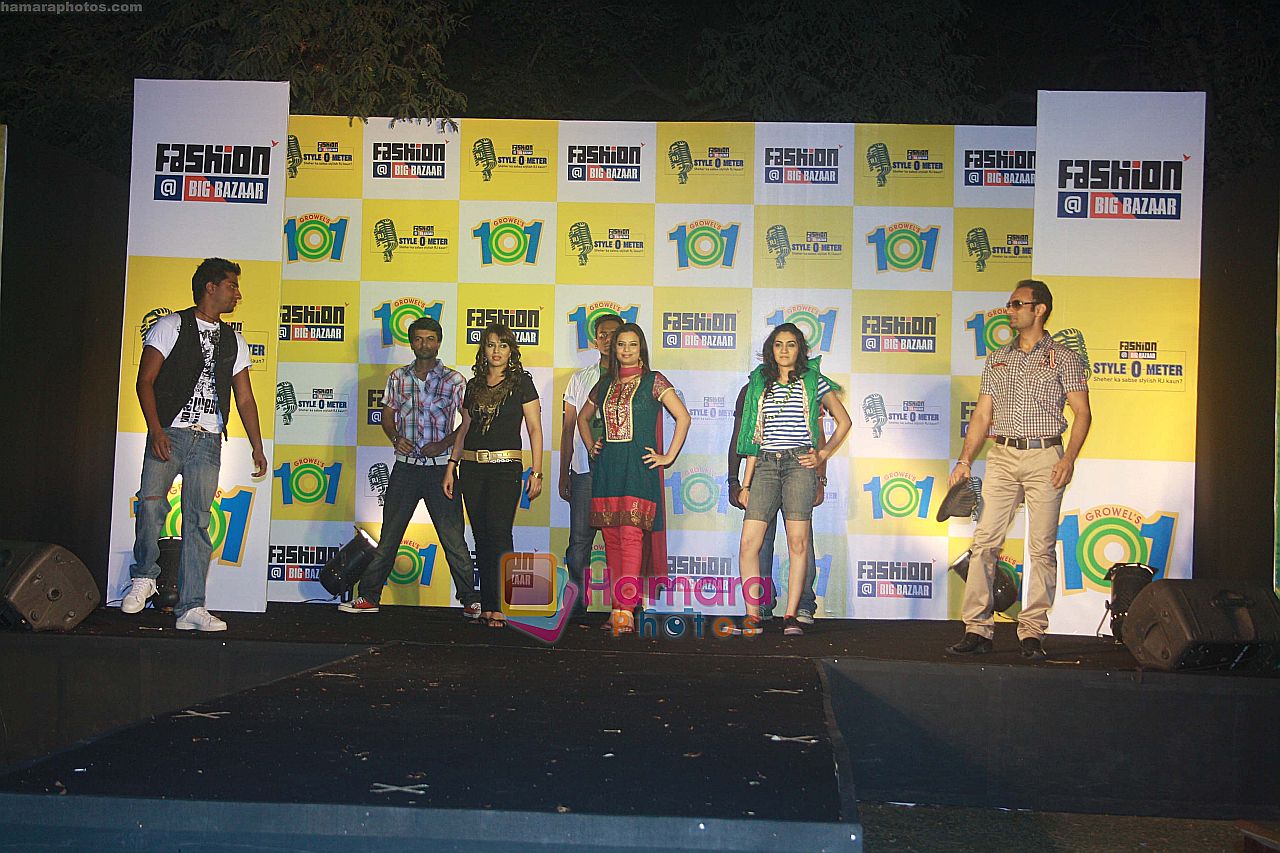 Fashion at Big Bazaar hosts the Grand Finale of RJ Style-O-Meter in ...