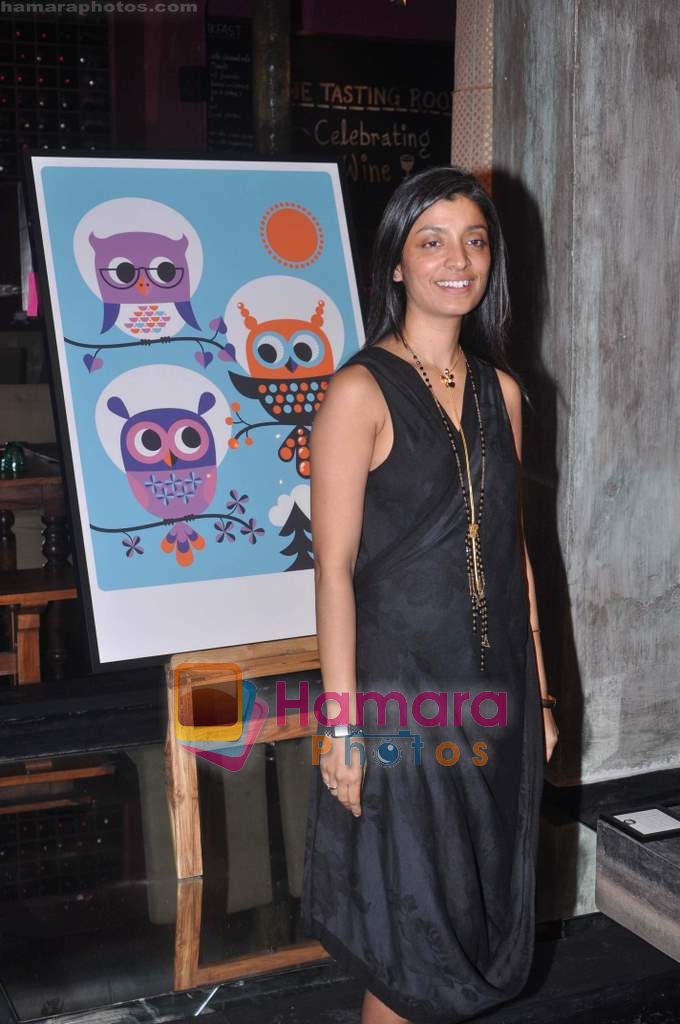 Divya Thakur at Divya Thakur art event in Mumbai on 15th Dec 2010 / Art ...
