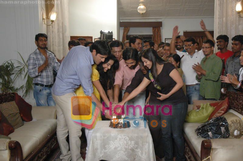 at Dhoondh Legi Manzil Humein completes 100 episodes on 18th March 2011 ...