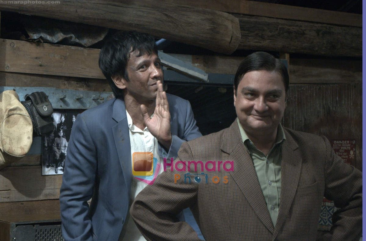 Vinay Pathak, Kay Kay Menon in the still from movie Bheja Fry 2 / Bheja ...
