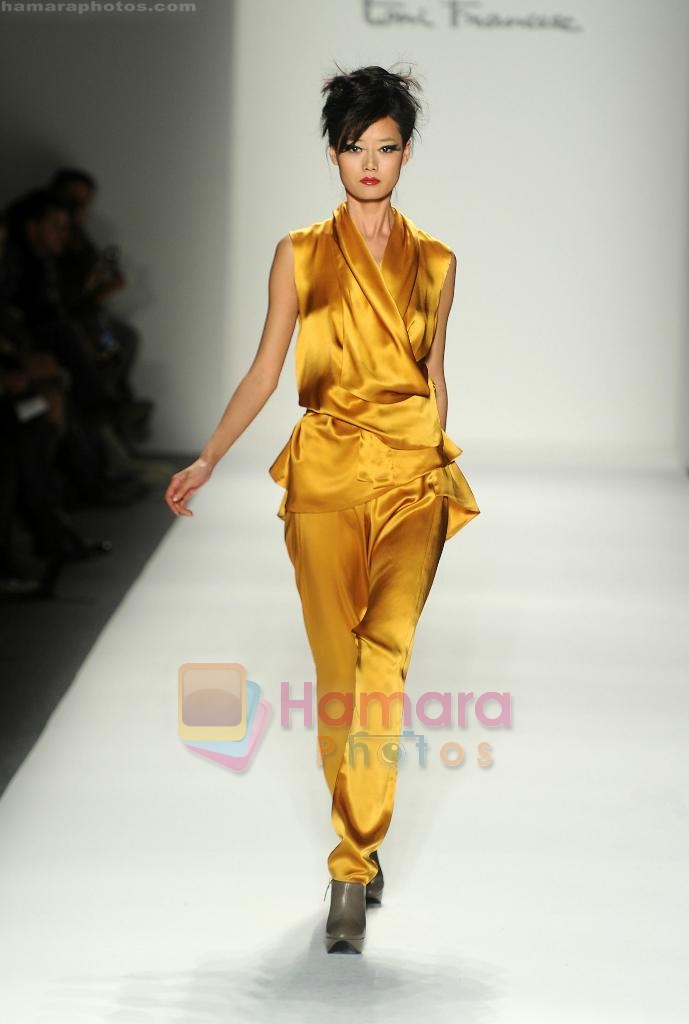 Model walk the ramp for Mercedes-Benz Fashion Week Fall 2011 ...