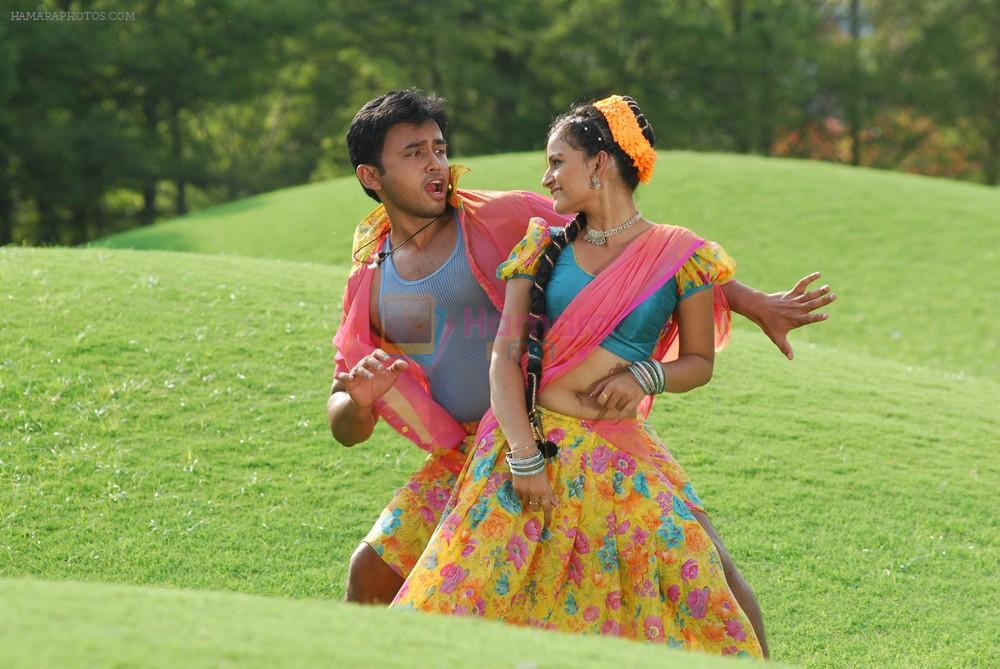 Duniya Movie Stills / Duniya Movie Stills - Bollywood Photos