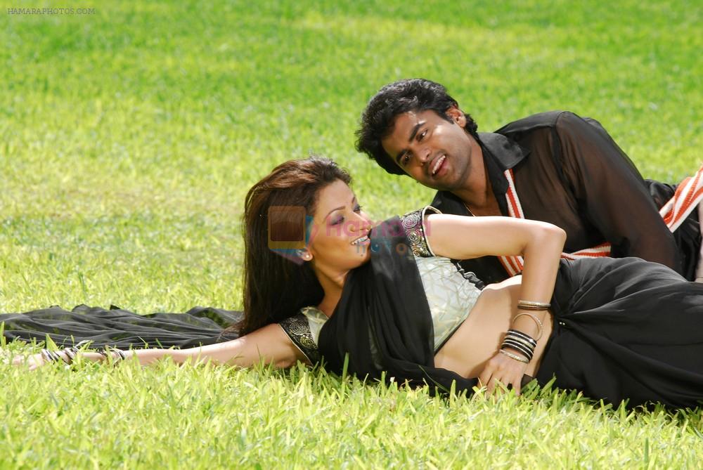 Duniya Movie Stills / Duniya Movie Stills - Bollywood Photos
